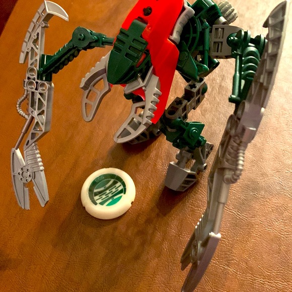 Lego | Toys | Lego Bionicle Vahki Vorzakh 866 Complete With Container And Booklet | Poshmark